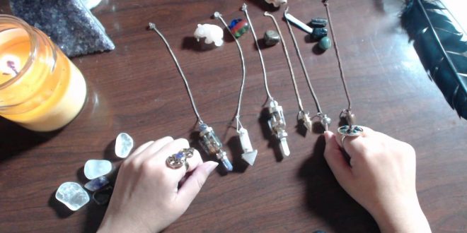 A Helpful Guide on How to Use a Pendulum - Pendulum Psychics
