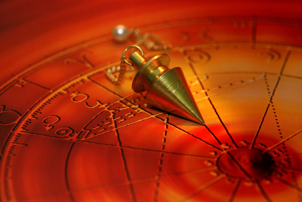 Pendulum Divination Guidance - Pendulum Psychics